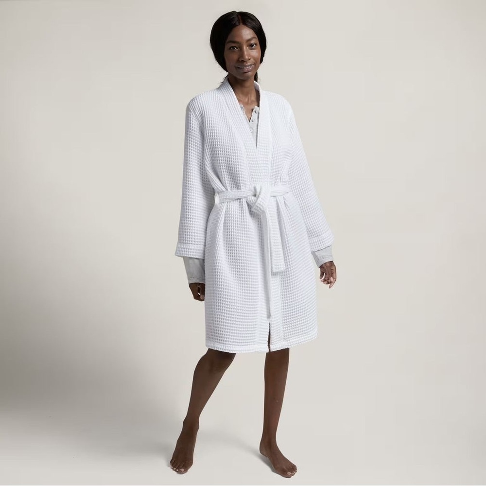 Women's White Waffle Robe - Gem